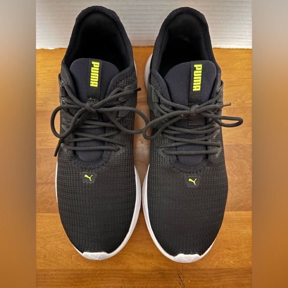 Puma | Shoes | Puma Soft Cushion Running Walking Yoga Shoes Black Pink ...